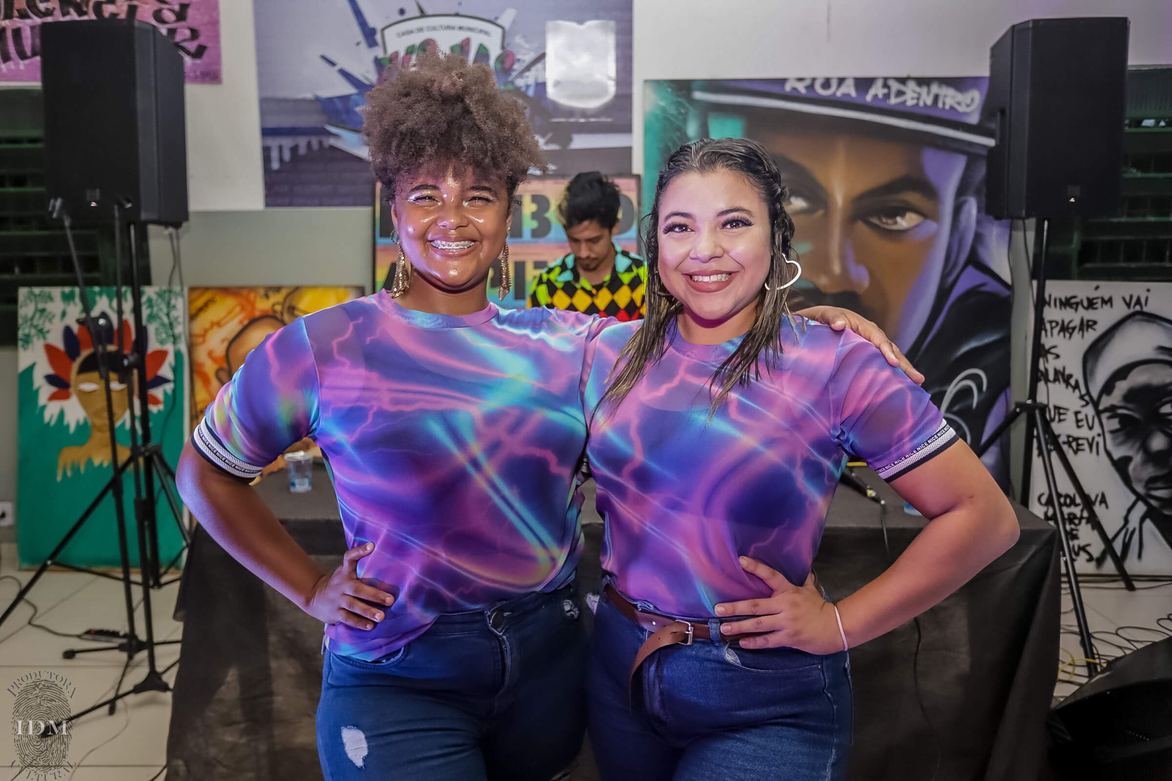 DeLua: Desafios e superação marcam a trajetória da dupla de cantoras