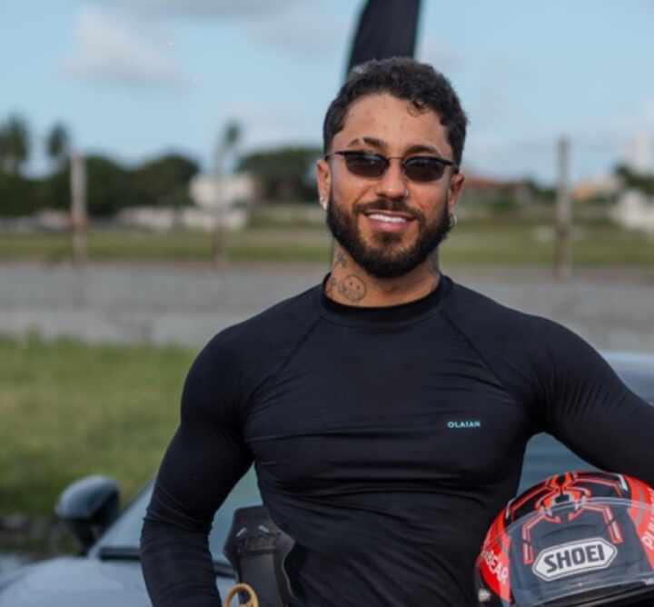 Kaleb Capitão realiza sonho de pilotar e revela planos de se ...